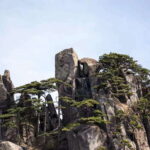 Huangshan: Mountain Top Day Trip with Cable Car and Pickup - The Experience on the Mountain