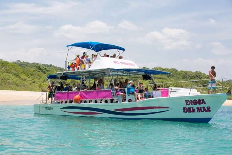 Huatulco: Bays Boat Tour with Snorkeling and Hotel Pickup - The Good, the Bad, and the Honest