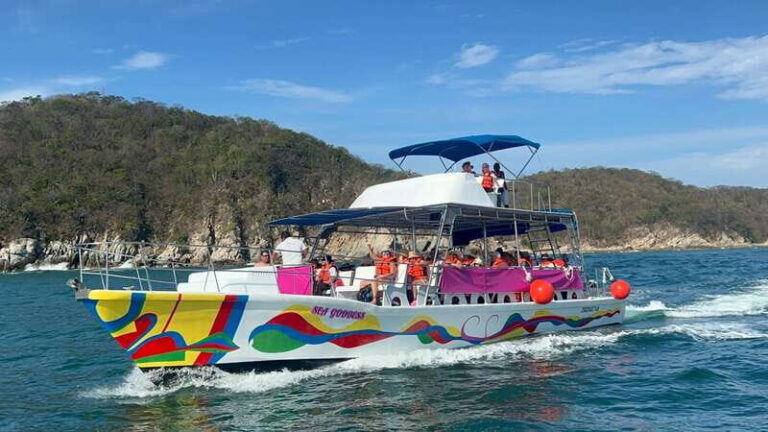 Huatulco: Premium Boat Tour with snorkel experience. - What’s Included and What’s Not