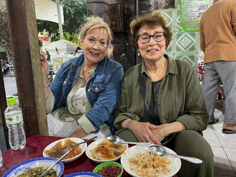 Hue Evening Foodie Cyclo Tour & Folk Music on Perfume River - Why This Tour Offers Good Value
