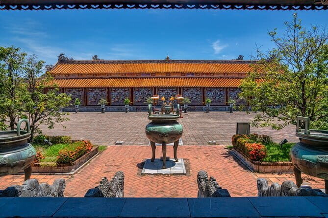 Hue Imperial and Forbidden City Guided Tour in 2,5 hours - Practical Details and Value