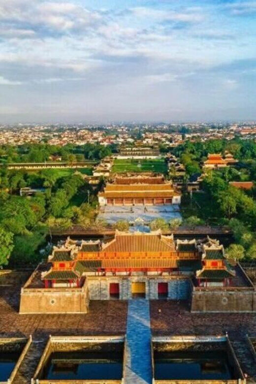 Hue : Imperial Citadel - Thien Mu Pagoda - Dragon Boat Trip - A Closer Look at the Tour Experience