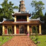 Hue Private Car For Sightseeing with English Speaking Driver - Who Will Love This Tour?