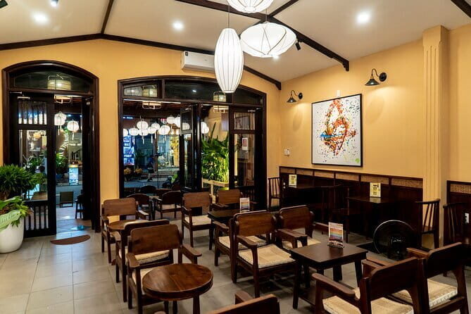Hue Traditional Massage and Sauna, 100mins - Who Should Consider This Spa Experience?
