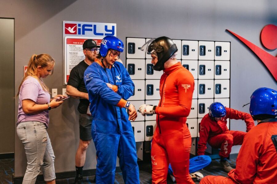 iFLY Seattle First Time Flyer Experience - What to Expect During Your Flight