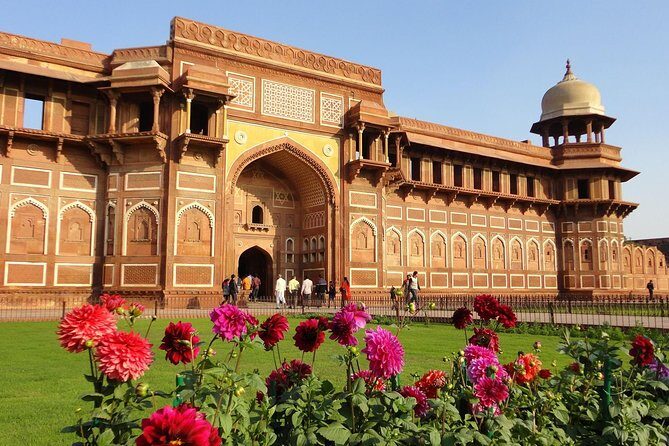 India Golden Triangle Tour 03 Nights 04 Days with Accommodation - FAQ