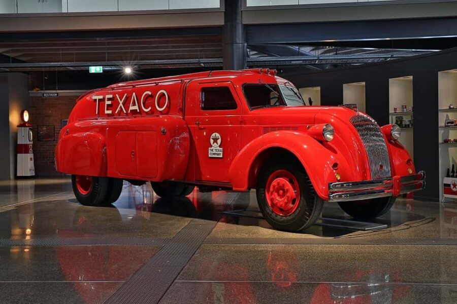 Invercargill: Day Entry to Bill Richardson Transport World - Themed Toilets: Unexpected but Memorable