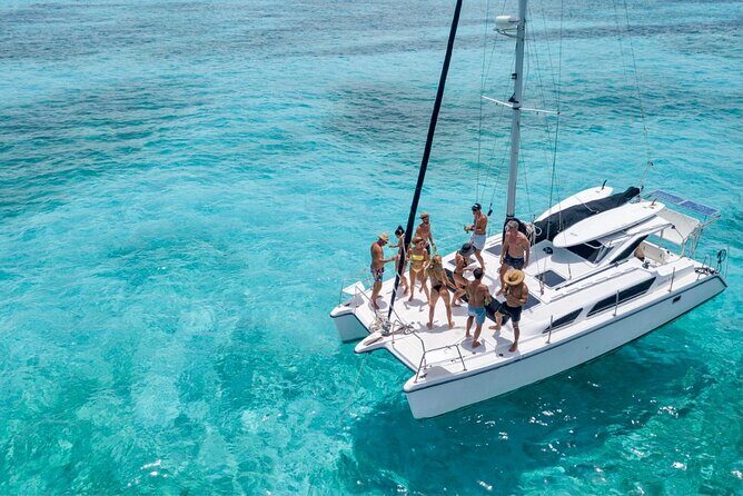 Isla Mujeres Private Catamaran, Cruising, Snorkeling having Fun!! - Whats Included and What to Expect