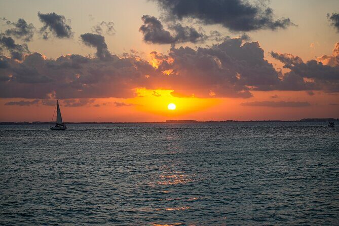 Isla Mujeres Sunset Cruise and Tour from Cancun - FAQs About the Isla Mujeres Sunset Cruise