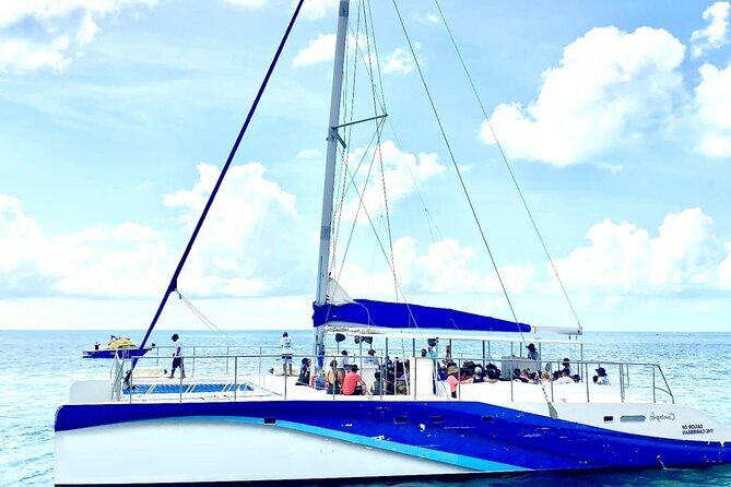 Isla Mujeres Unlimited! Party & Drinks from Cancun - The Full Experience: Sailing, Snorkeling, and Beach Bliss