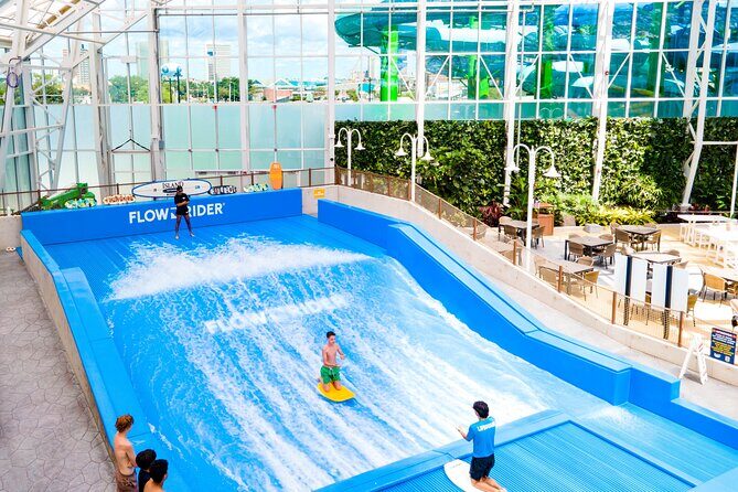 Island Waterpark at Showboat - Lazy River: A Relaxing Escape
