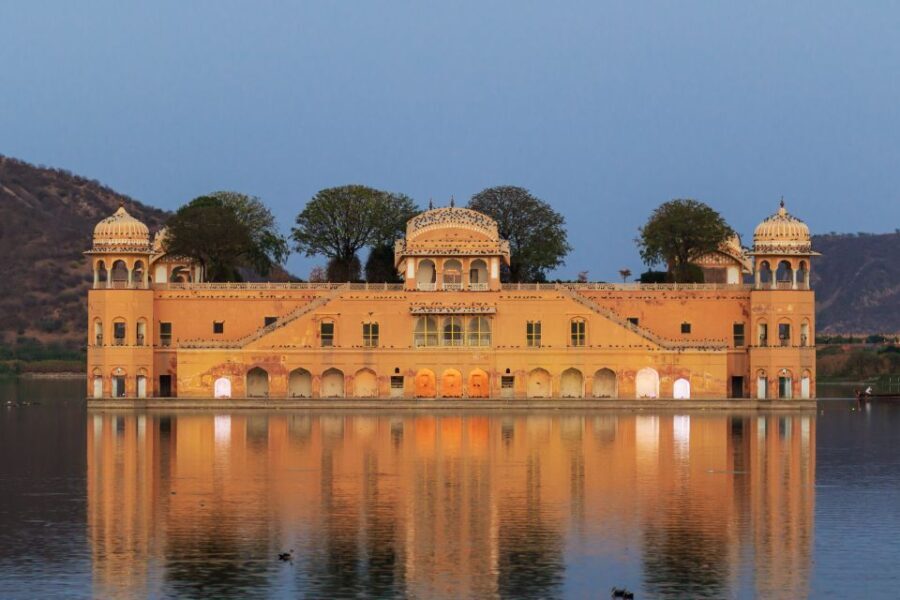Jaipur: City Sightseeing Private Full-Day Guided Tour - Discovering Local Culture at the City Palace