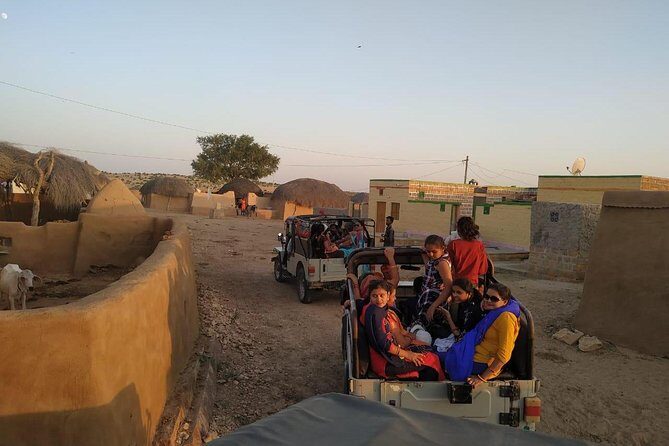 Jaipur Sightseeing by Sedan Car - The Price and What You Get