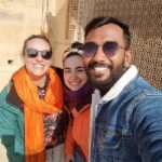 Jaisalmer Walking Tour: A Stroll Through Time and Culture - The Vibrant Bazaars and Artisan Encounters