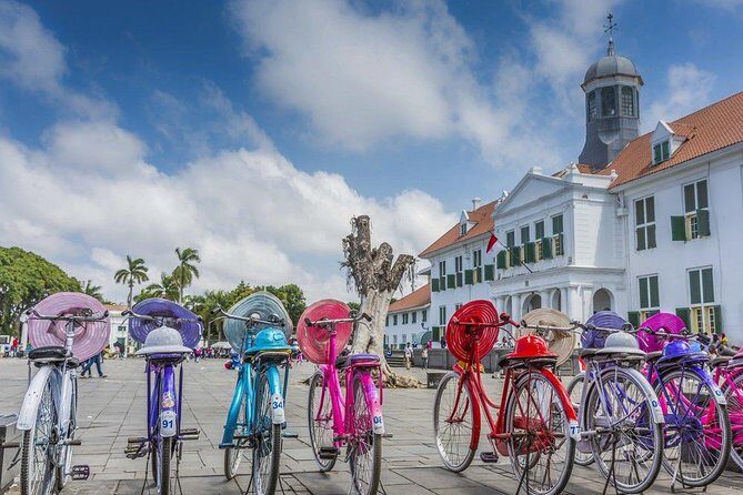 Jakarta Private Tour with local Guide & Lunch - A Detailed Breakdown of the Itinerary
