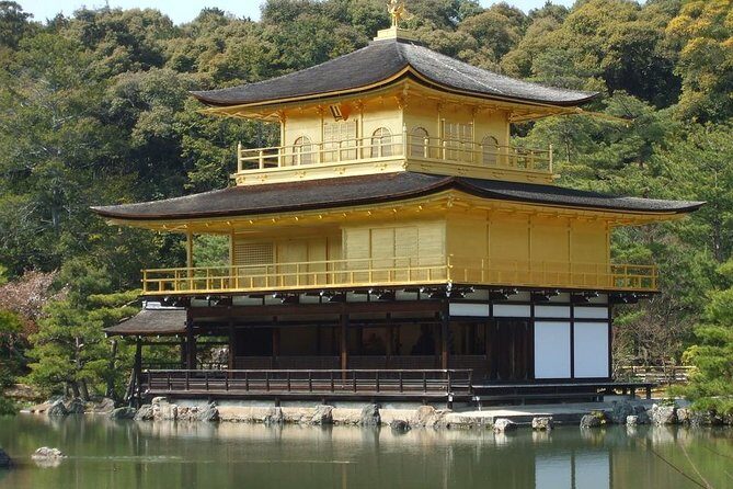 Japan Railway Station Shared Departure Transfer : Kyoto City to Kyoto Station - Why Consider This Transfer?