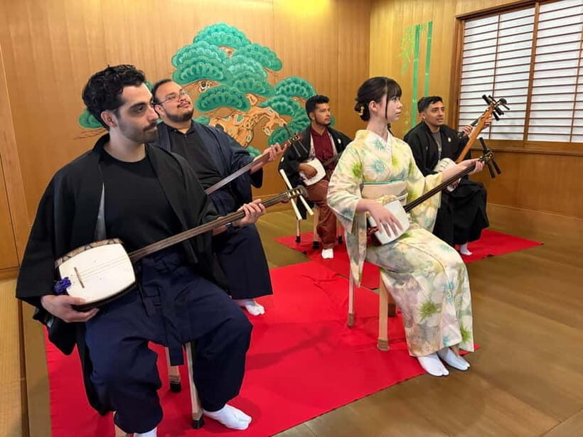 Japan: Shamisen Lesson with Kimono and Matcha Tea - Who Should Consider This Experience?