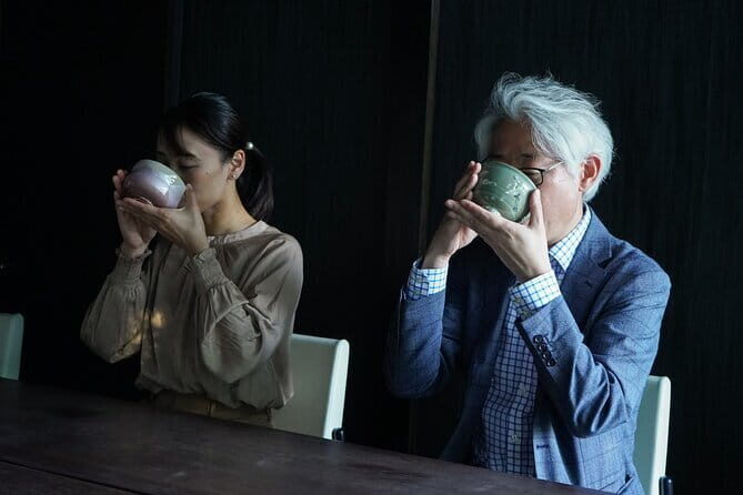 Japanese Tea Ceremony & Japanese-Style Lunch Served by Airline - What’s Included and What to Consider