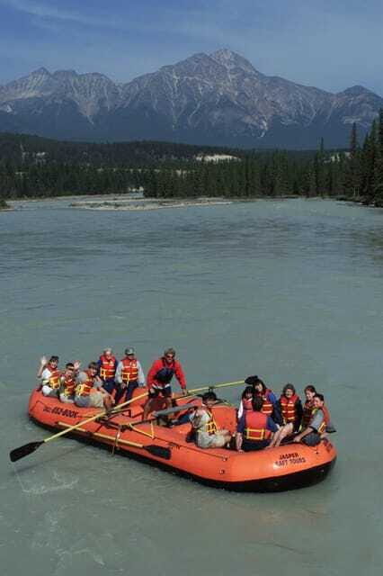 Jasper: Jasper National Park Easy 2-Hour Rafting Trip - The River: A Calm, Scenic Journey