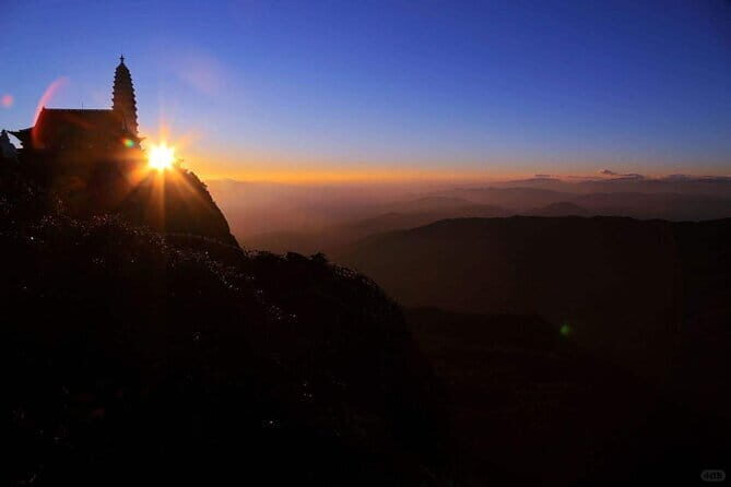 Jizu Mountain Private Tour - Who Should Consider This Tour?