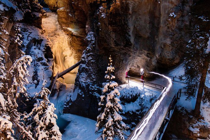 Johnston Canyon Evening Icewalk - What Makes This Tour Stand Out?