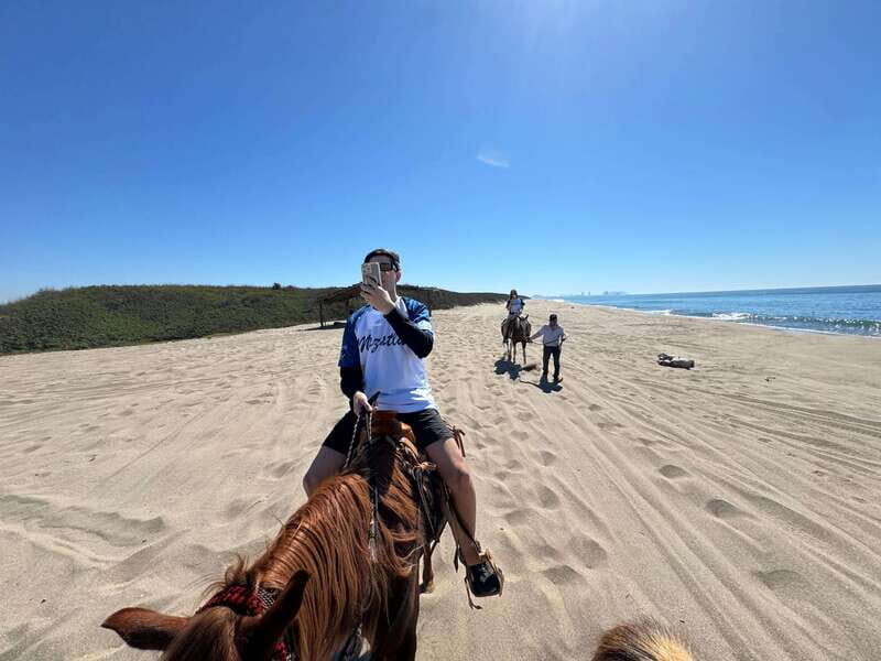 Jungle and beach horseback ride + lunch + mezcal - The Scenic Horseback Ride: Jungle and Beach