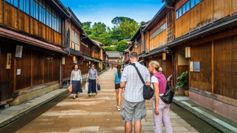 Kanazawa: City Highlights & Hidden Gems Private Walking Tour - Authentic Experiences and Local Insights