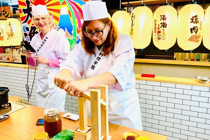 Kanazawa: traditional Japanese & sushi cooking classes - The Itinerary in Detail