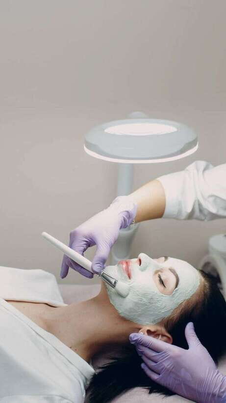 Kathmandu: Herbal Skin Glow Facial for Men & Women in Thamel - An In-Depth Look at the Experience