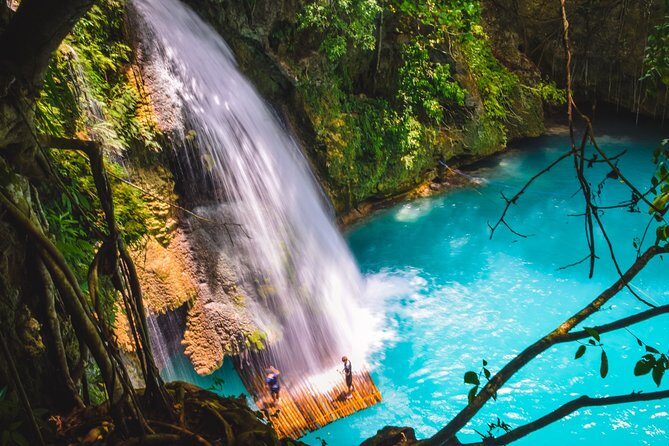 Kawasan Waterfalls Tour - Key Points