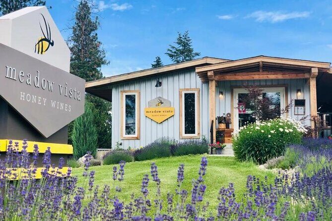Kelowna Guided E-Bike Wine Tour with Tastings and Okanagan Lunch - First Stop: Sperling Vineyards