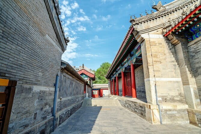 Kid-Friendly Beijing Private Guided Tour for Families - Jingshan Park: A Peaceful Ending with Panoramic Views