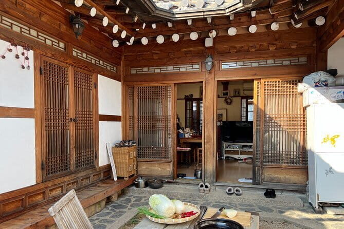 Kimchi Making Class (+ Korean BBQ) in Traditional Hanok Courtyard - Why This Tour Is a Great Choice