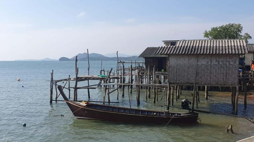 Koh Lanta Cultural Tuk-Tuk Tour: Old Town, Batik & Mangroves - Who Is This Tour Best For?