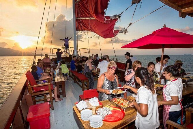 Koh Samui Red Baron Sunset Dinner Cruise with Return Transfer (SHA Plus) - Experiencing the Sunset and Thai Cuisine