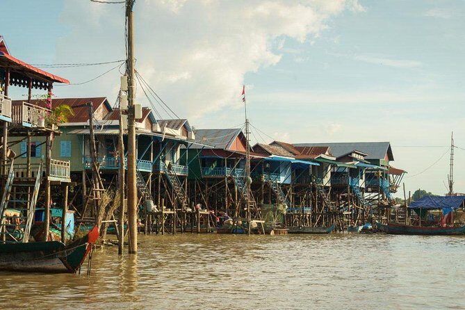 Kompong Khleang Floating Village Half-Day Private Tour - The Experience in Detail