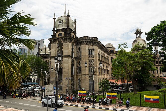 Kuala Lumpur Hidden Gems & City Highlights: Private Custom Tour - Who Should Consider This Tour?