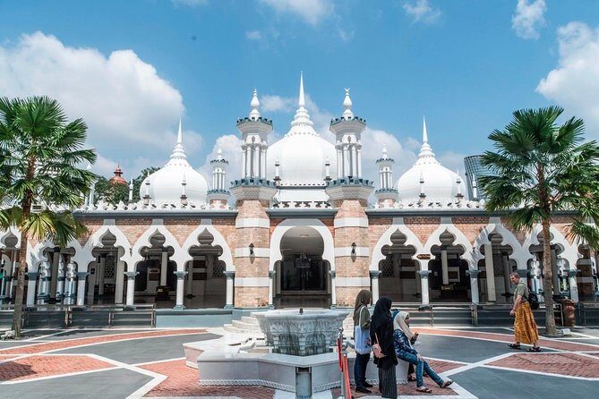 Kuala Lumpur Multi Racial Culture Tour with Professional Guide - What Travelers Say