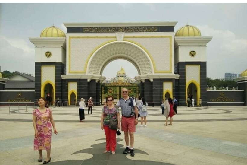 Kuala Lumpur: Private custom walking tour with a local guide - In-Depth Look at the Itinerary