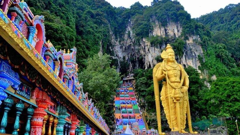 Kuala Lumpur: Putrajaya, Batu Caves & Genting Highlands Tour - A detailed look at each stop