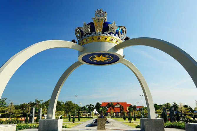Kuala Lumpur to Johor Bharu (JB) One Way Private Transfers - A Detailed Look at the Journey