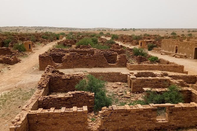 Kuldhara Full-Day Haunted tour from Jaisalmer - Arrival at Kuldhara: The Abandoned Village