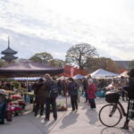 Kyoto: Chat & Treasure Hunt at To-ji Flea Market with Locals - Practical Details: What to Expect