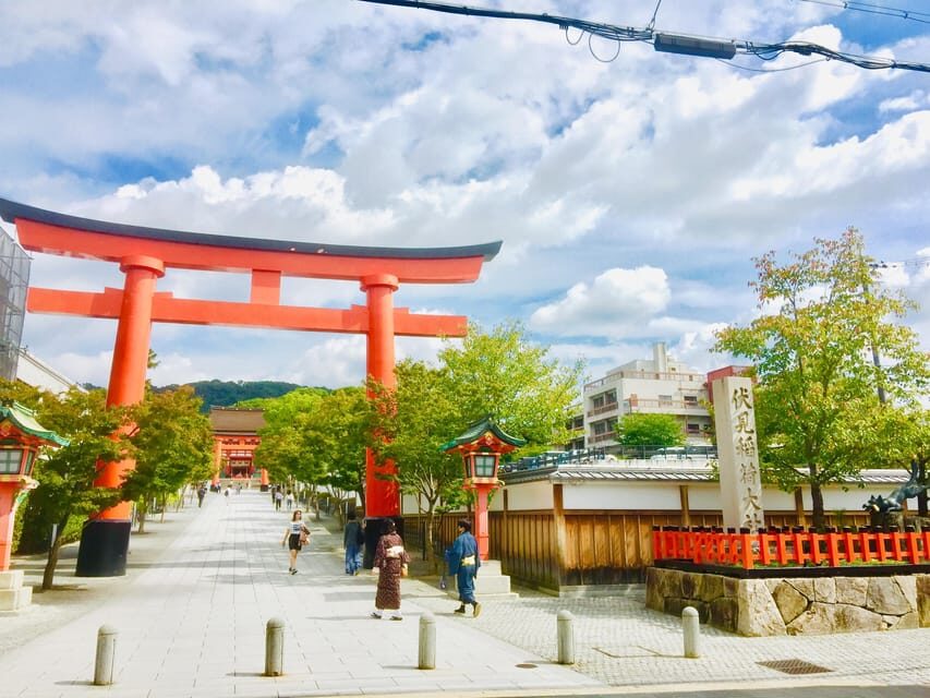 Kyoto: Fushimi Inari Shrine and Mount Inari Guided Tour - What’s Included & What’s Not