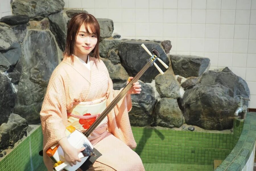 Kyoto: Kujo-yu Sento Traditional Japanese Instrument Concert - The Musical Program: Traditional Meets Modern