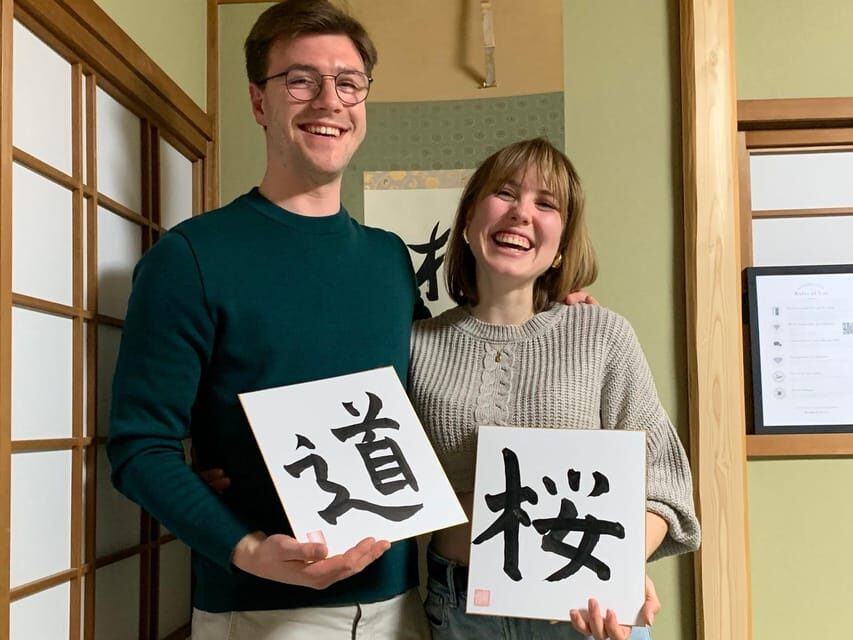 Kyoto Ninenzaka : Japanese Calligraphy Class in Townhouse - An In-Depth Look at the Calligraphy Class Experience