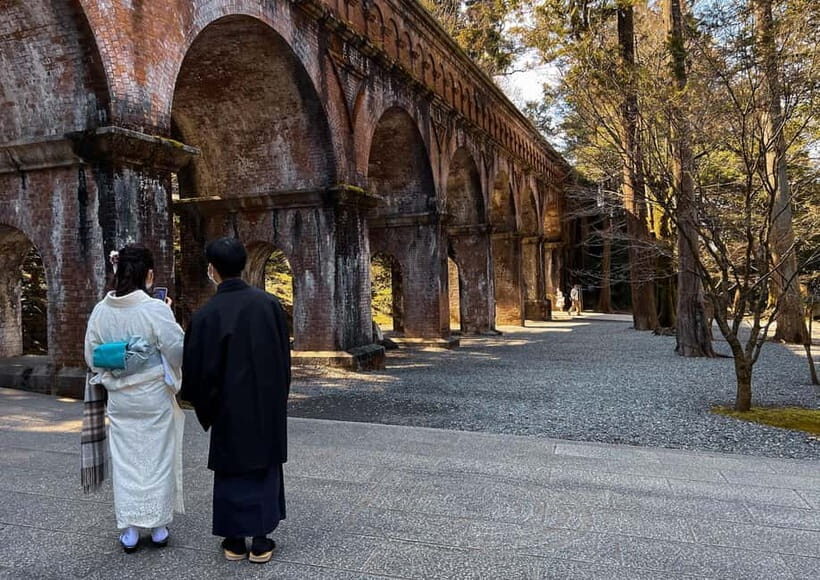 Kyoto: Silver Pavillion Guided Walking Tour - The Philosopher’s Path: A Scenic Stroll
