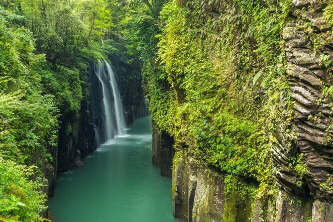 Kyushu Day Trip Miyazaki Takachiho Gorge and Shrine From Fukuoka - What’s Not Included