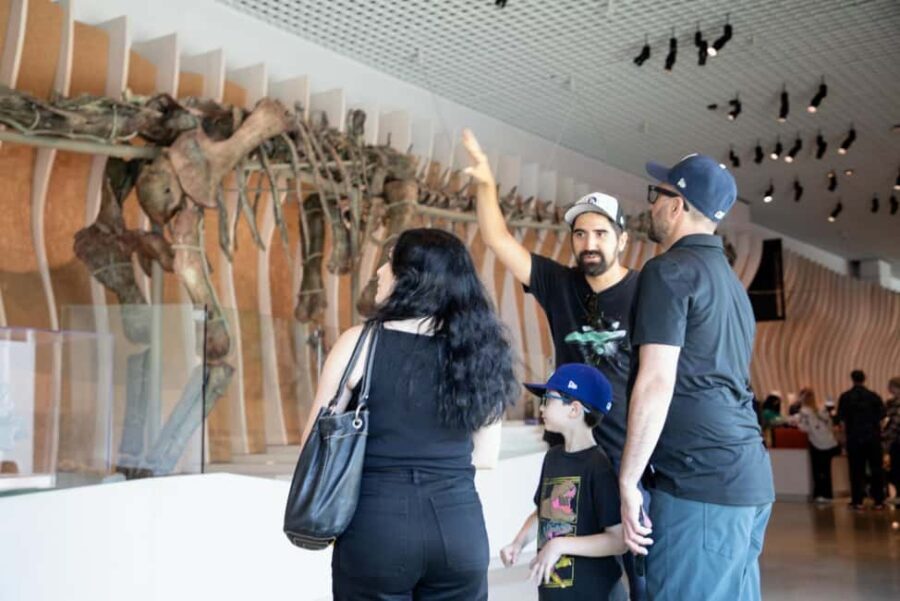 LA: Expo Park Space & Dinosaurs Tour with Cal Science Center - Deep Dive into Each Stop