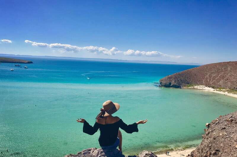 La Paz Jewels - Who Would Love This Tour?